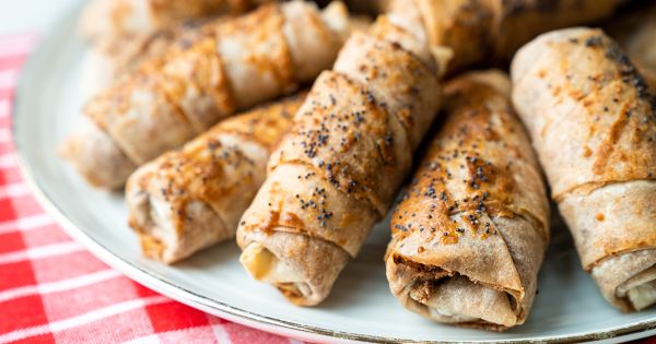 Haşhaşlı Börek Tarifi, Nasıl Yapılır? (Resimli Anlatım) - Yemek.com