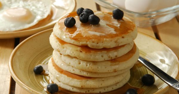 Kolay Pankek (Pancake) Tarifi, Nasıl Yapılır? - Yemek.com