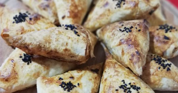 Bol Malzemeli Muska Böreği Tarifi, Nasıl Yapılır? (Resimli) - Yemek.com