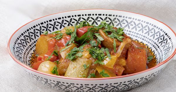 Damla Sakızlı Sebze Güveci Tarifi, Nasıl Yapılır? (Videolu) - Yemek.com