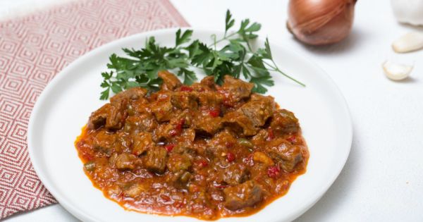 Tas Kebabı Tarifi, Nasıl Yapılır? (Resimli) -Yemek.com - Yemek.com