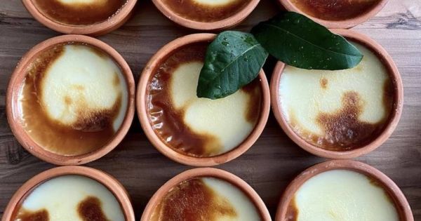 Güveçte Süt Helvası Tarifi, Nasıl Yapılır? - Yemek.com