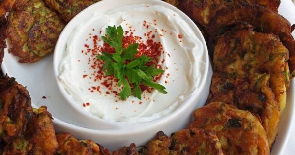 Mücver Tarifi, Nasıl Yapılır? - Yemek.com