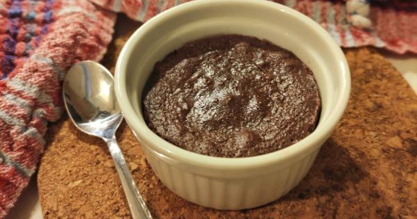 Çikolatalı Lava Kek Tarifi, Nasıl Yapılır? - Yemek.com