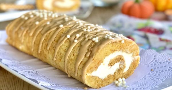Havuçlu Rulo Kek Tarifi, Nasıl Yapılır? - Yemek.com