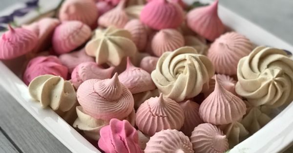 Renkli Beze Tarifi, Nasıl Yapılır? -Yemek.com - Yemek.com