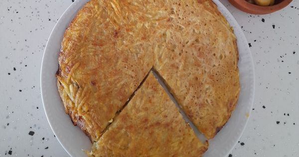 Körili ve Patatesli Yumurta Tarifi, Nasıl Yapılır? - Yemek.com