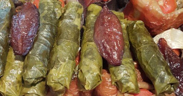 Etli Kuru Dolma Tarifi, Nasıl Yapılır? - Yemek.com