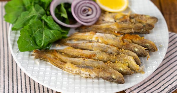 Mezgit Tava Tarifi, Nasıl Yapılır? (Resimli) - Yemek.com