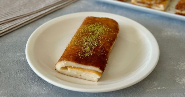 Gerçek Kazandibi (Tavuklu) Tarifi, Nasıl Yapılır? (Resimli) - Yemek.com