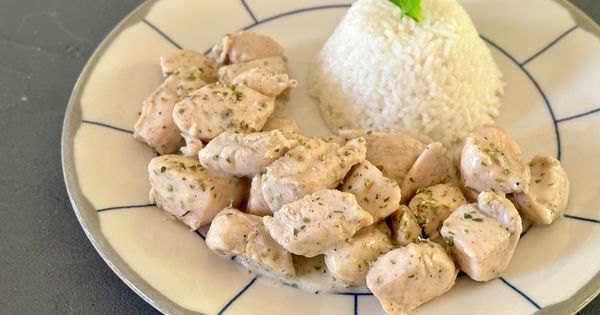 Kekikli Tavuk Sote Tarifi, Nasıl Yapılır? (Resimli) - Yemek.com