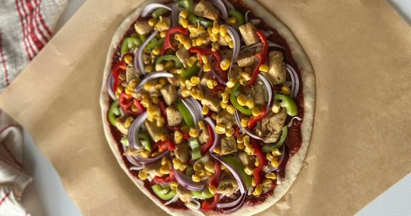Tavuklu Pizza Tarifi, Nasıl Yapılır? (Resimli) - Yemek.com