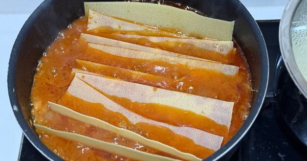 Tavada Lazanya Tarifi, Nasıl Yapılır? (Resimli) - Yemek.com