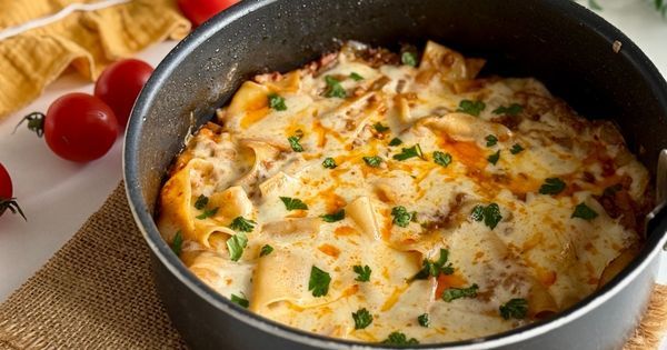 Tavada Lazanya Tarifi, Nasıl Yapılır? (Resimli) - Yemek.com