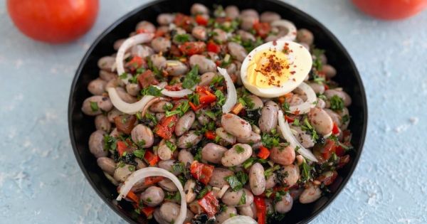 Barbunya Piyazı Tarifi, Nasıl Yapılır? (Resimli) - Yemek.com