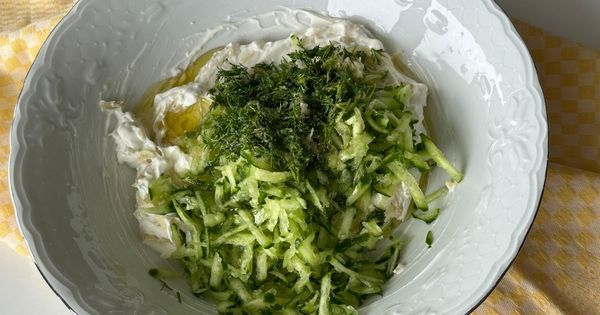 Yoğurtlu Enginar Salatası Tarifi, Nasıl Yapılır? (Resimli) - Yemek.com