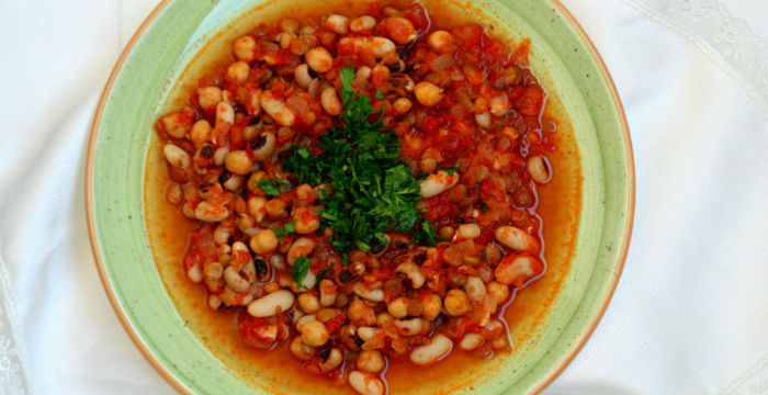 Bakliyat Türlüsü Tarifi, Nasıl Yapılır? - Yemek.com